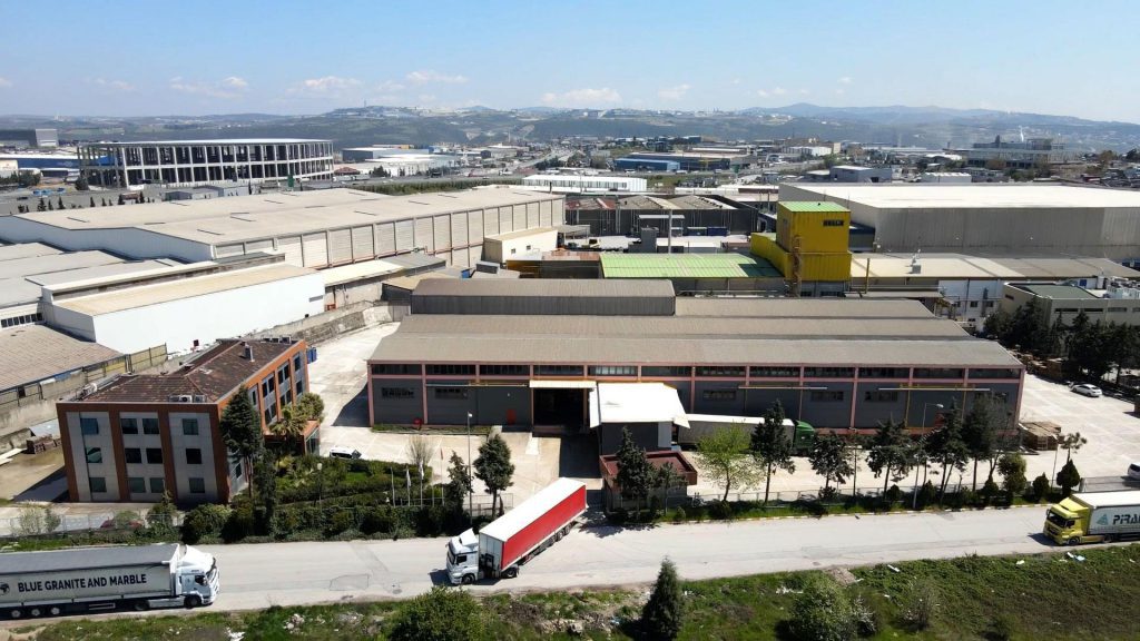 Facilities - MT Displays