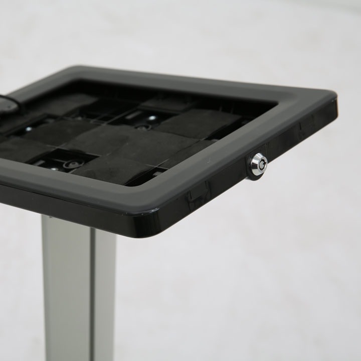 Universal Novel Tablet Kiosk - MT Displays